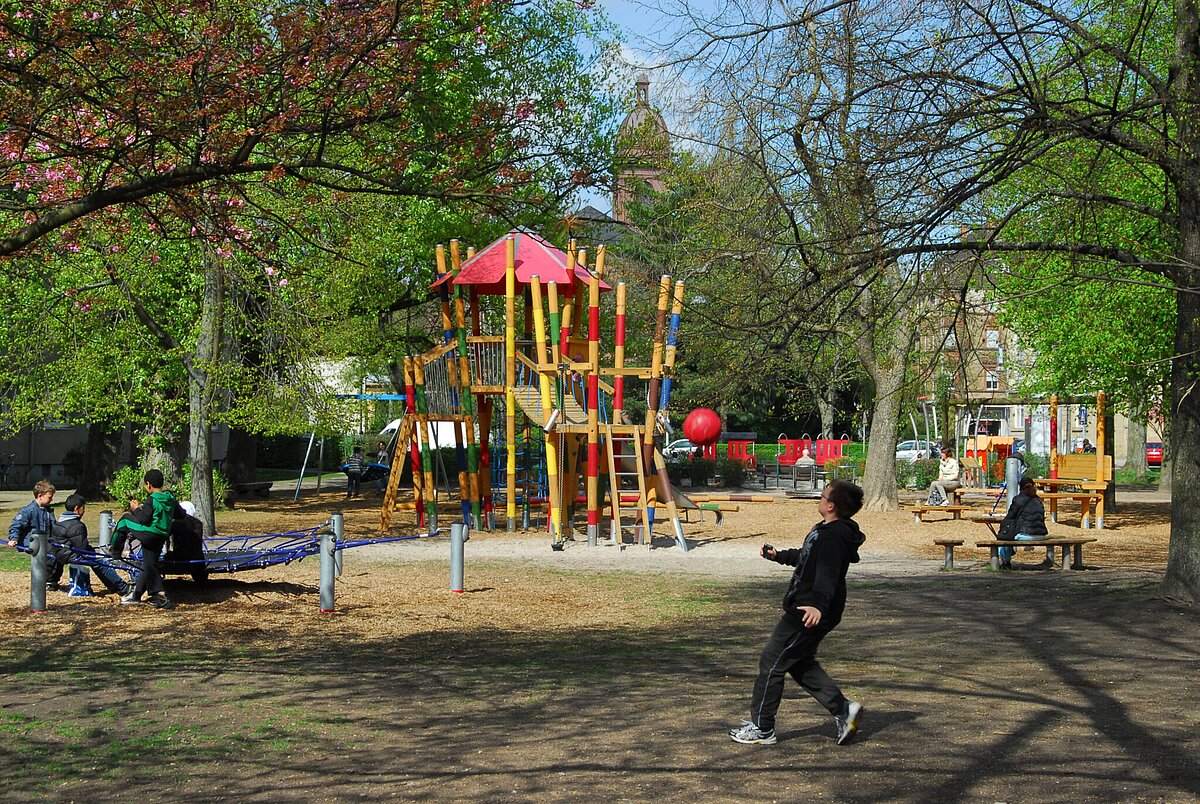 Karlsruhe: Gesund aufwachsen